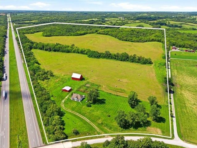 County Road 370, Savannah, MO 64421