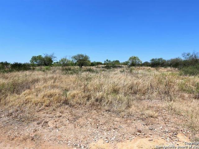 County Road Lot,devine, Plot For Sale