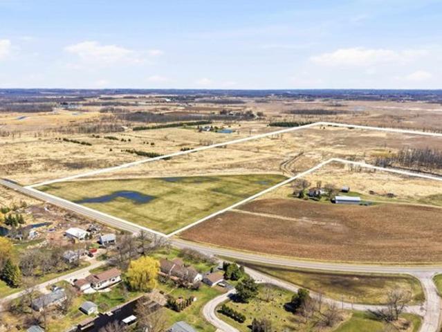 County Road MM, Larsen, WI 54947