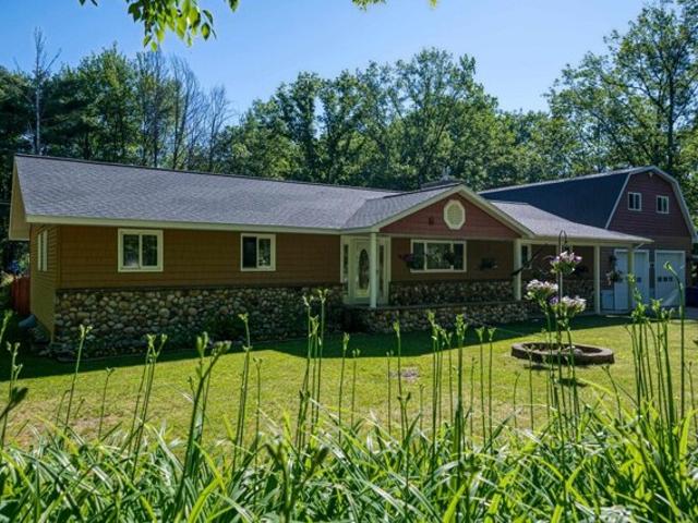 County Road Ne, Kalkaska, Home For Sale