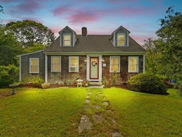 County Rd, Bourne, Home For Sale