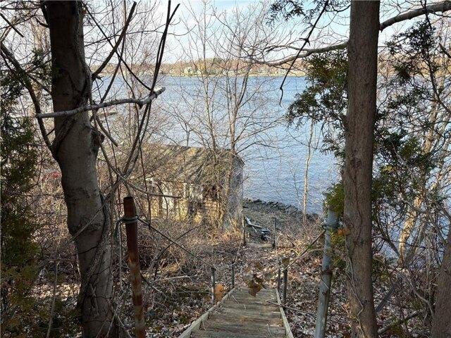 County Rd, Barrington, Home For Sale