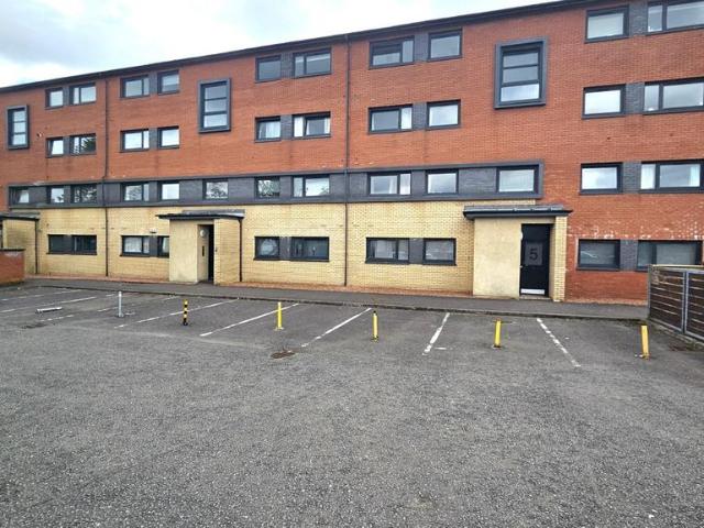 Couper Street, Glasgow, G4 2 bed flat to rent £1,150 pcm £265 pw