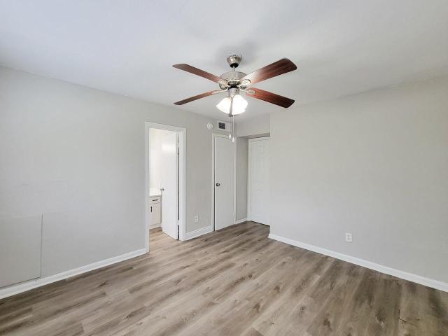 Court At Oak Forest 1 Bedroom Apartment for Rent at 4102 Mangum Rd, Houston, TX 77092 Oak Forest Garden Oaks