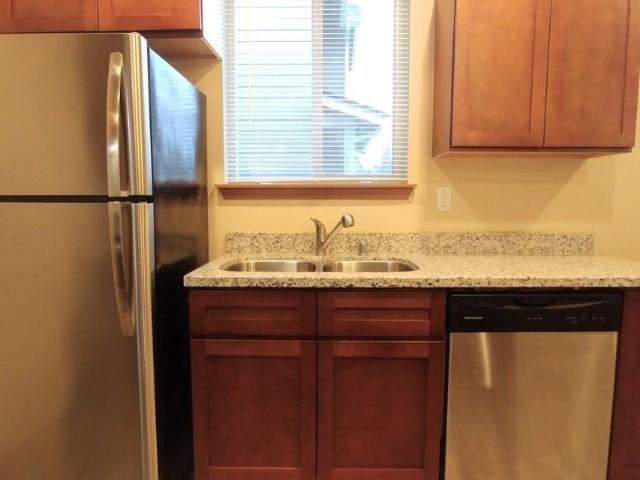 Court C Townhomes# 2 Bedroom Apartment for Rent at 8402 S C St, Tacoma, WA 98444 South End