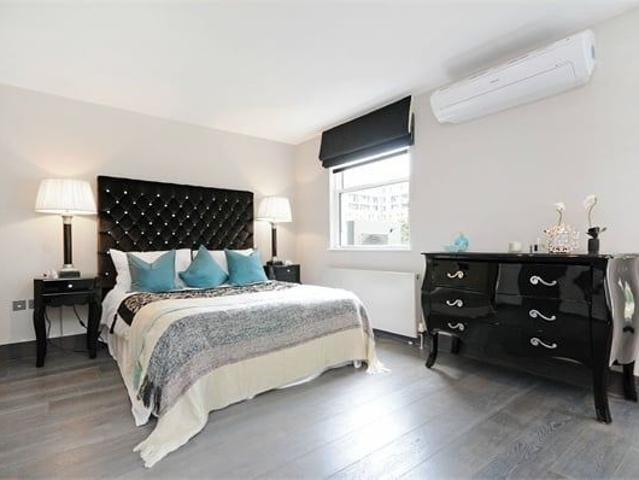 Court Close, St. Johns Wood Park, London, NW8