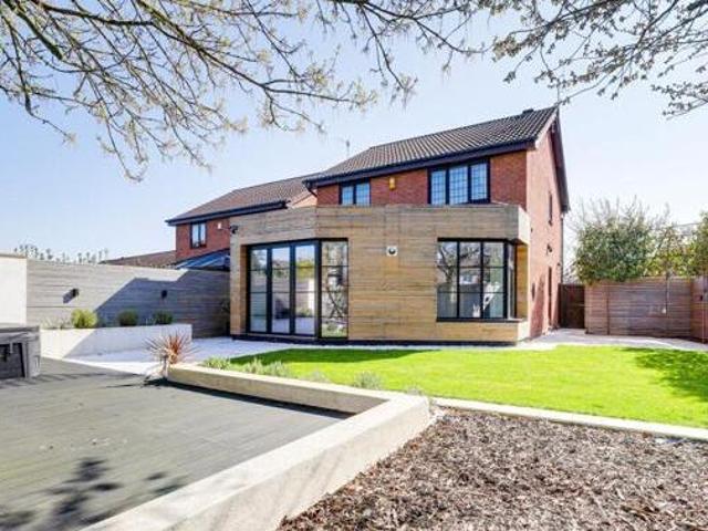 Court Gardens, West Bridgford, 3 Bedroom Detached
