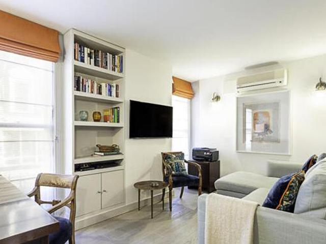 Court House, Seymour Place, Studio Flat For