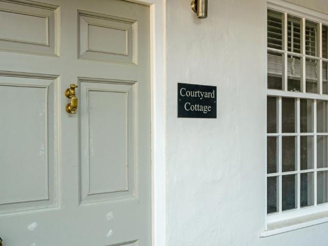 Court Lodge Estate Lamberhurst TN3 1 bed flat to rent £1,595 pcm £368 pw
