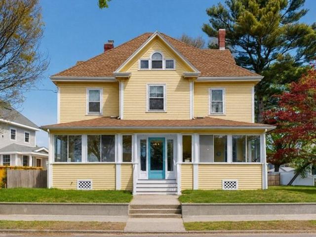 Court Rd, Winthrop, Home For Sale
