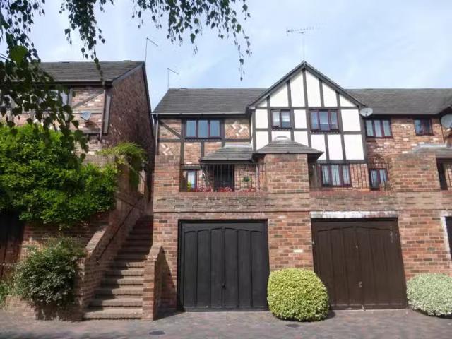 Court Road, MALVERN