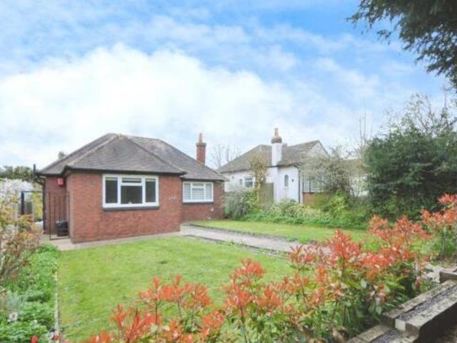 Court Road, Orpington, 2 Bedroom Bungalow