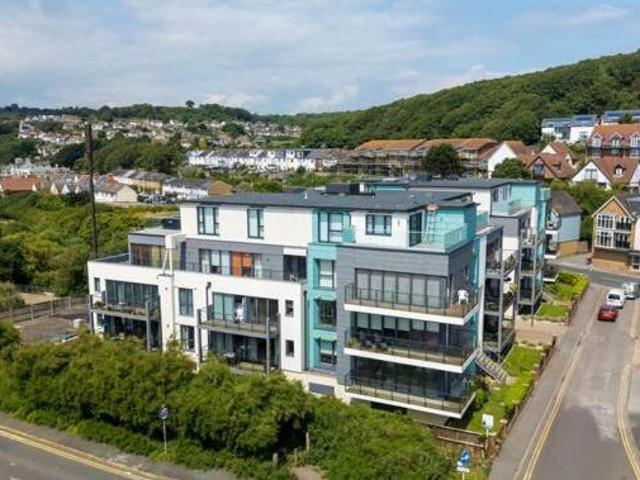 Court Road, Hythe, 2 Bedroom Apartment