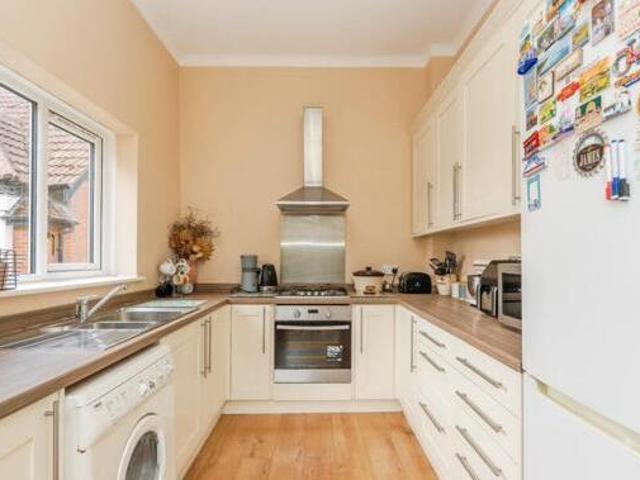 Court Road, Southampton, 2 Bedroom Flat
