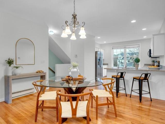 Court St Unit,exeter, Home For Sale
