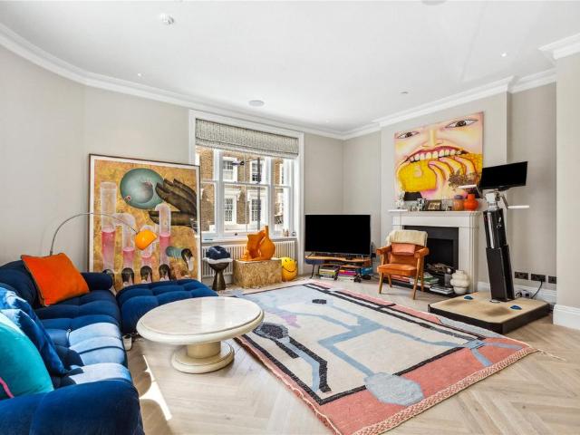 Courtnell Street, London, W2 3 bed apartment to rent £8,666 pcm £2,000 pw