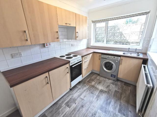 Courtney Street, Swansea SA5, 3 bed terraced house to rent, £800 pcm | PrimeLocation