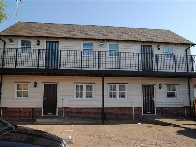 Courtauld Mews, High Street, Braintree CM7, 1 bed flat to rent, £925 pcm | PrimeLocation