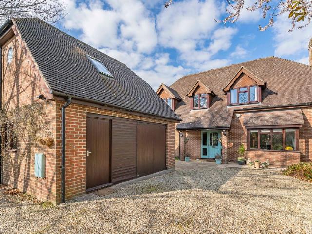 Courtenay Close, Sutton Courtenay OX14, 5 bed detached house to rent, £3,850 pcm | PrimeLocation