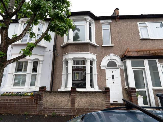 Courtenay Road, Leytonstone E11, 2 bed terraced house to rent, £2,000 pcm | PrimeLocation