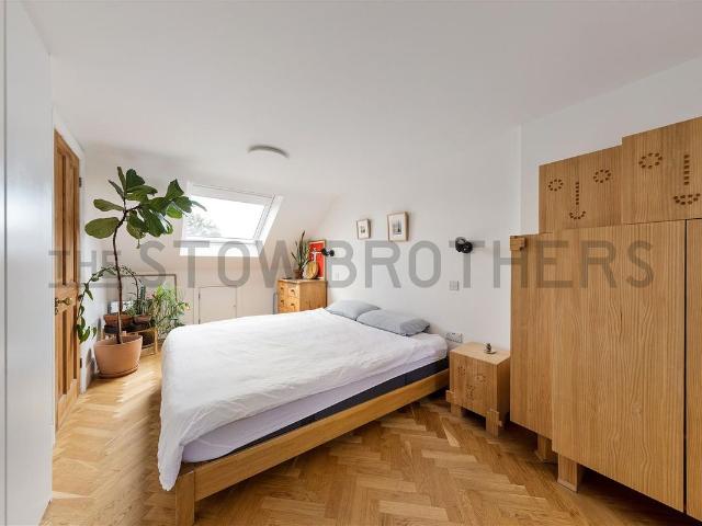 Courtenay Road, London E17, 2 bed flat to rent, £2,500 pcm | PrimeLocation