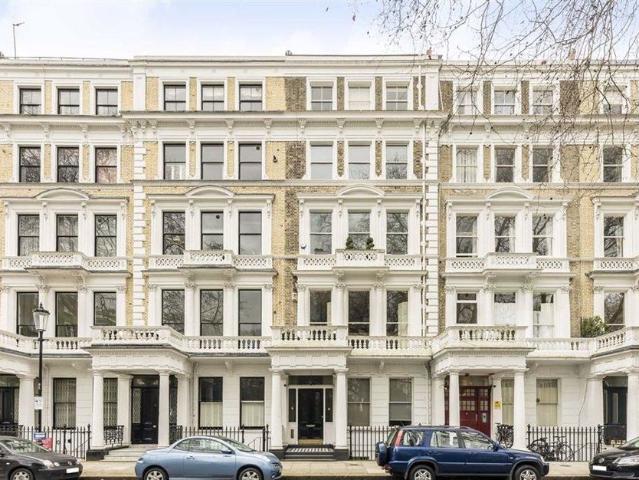 Courtfield Gardens, London SW5, Studio to rent, £7,150 pcm | PrimeLocation