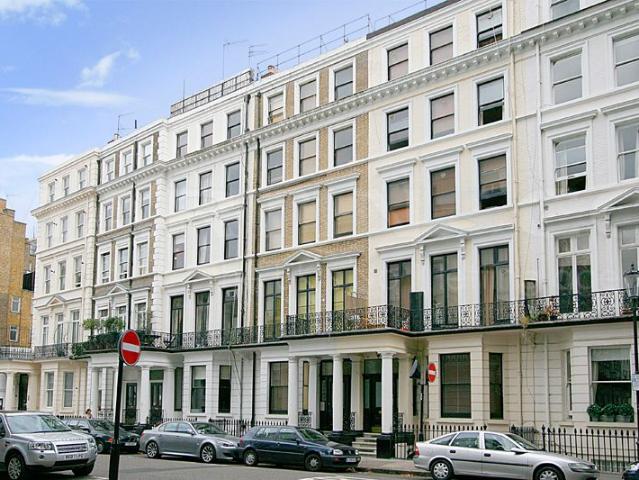 Courtfield Gardens, South Kensington SW5, Studio to rent, £1,300 pcm | PrimeLocation