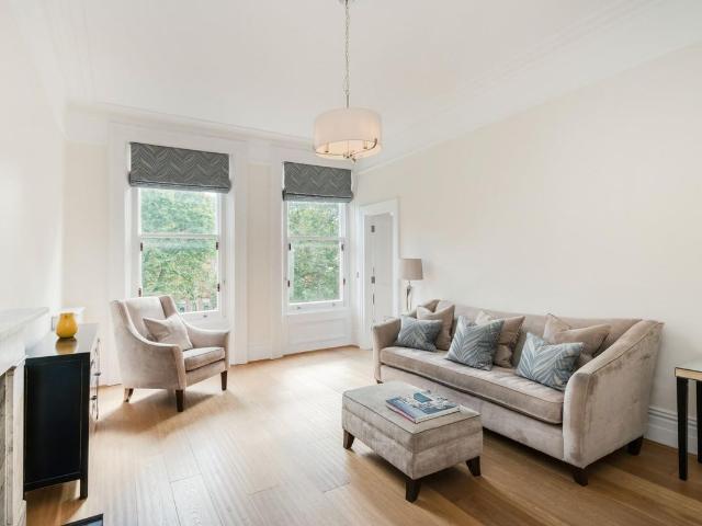 Courtfield Road, South Kensington, London SW7, 1 bed flat to rent, £3,500 pcm | PrimeLocation