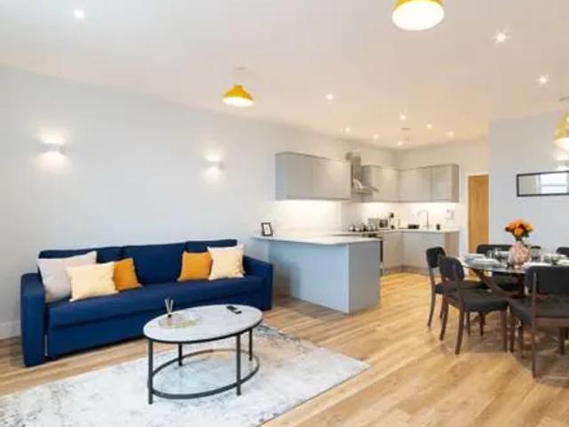 Courthope Road, London, SW19 7RD, United Kingdom | 2 bed apartment for rent #124309478 | Rentberry