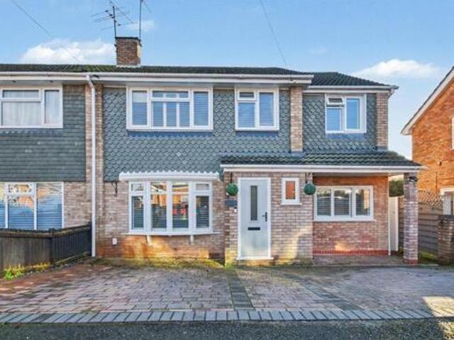 Courtland Close, Worcester, 4 Bedroom Semi detached