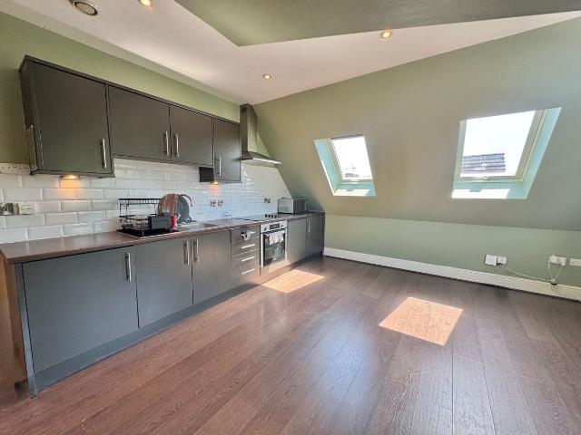 Courtland Road, Liverpool L18, 1 bed flat to rent, £900 pcm | PrimeLocation