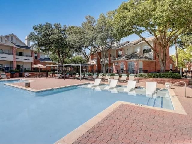 Courts of Bent Tree 2 Bedroom Apartment for Rent at 17250 Knoll Trail Dr, Dallas, TX 75248