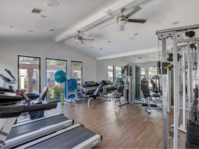 Courts of Bent Tree 2 Bedroom Apartment for Rent at 17250 Knoll Trail Dr, Dallas, TX 75248