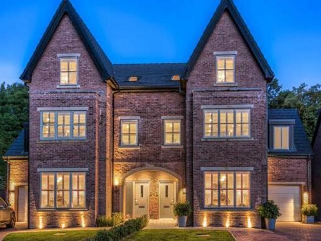 Courtside Close, Cheadle, 5 Bedroom Semi detached