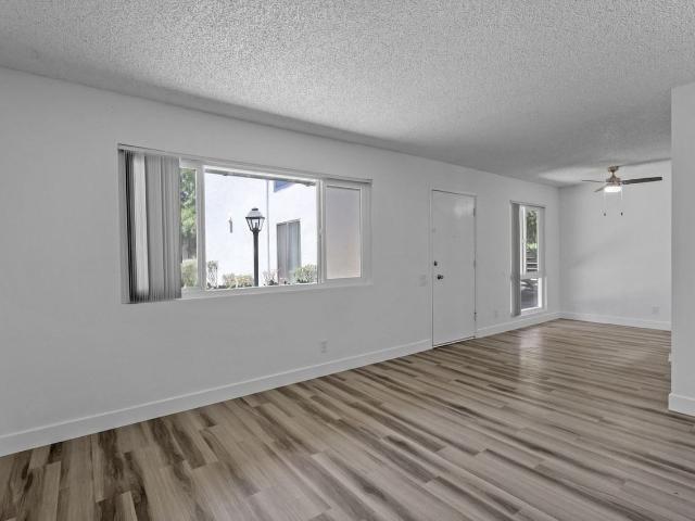 Courtyard 2 Bedroom Apartment for Rent at 5600 Marconi Ave, Carmichael, CA 95608