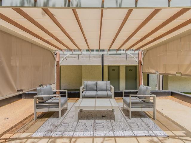 Courtyard Condos 1 Bedroom Apartment for Rent at 6003 Ridgecrest Rd, Dallas, TX 75231