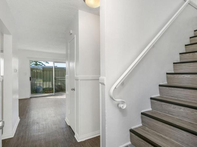 Courtyard Townhome Apartments 2 Bedroom Apartment for Rent at 6949 Houston St, Buena Park, CA 90620 Buena Park