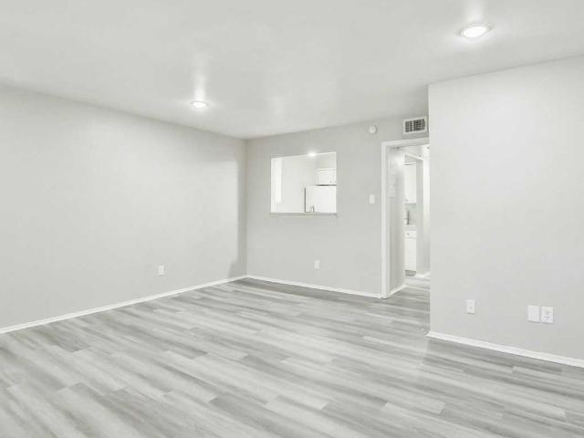 Courtyards on the Park 2 Bedroom Apartment for Rent at 2400 44th St, Lubbock, TX 79412 Clapp Park
