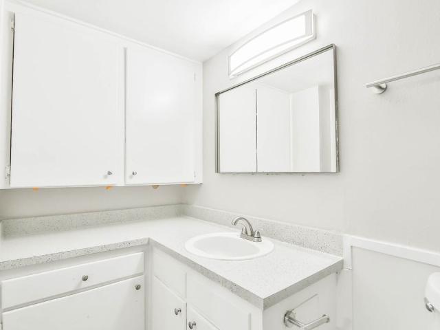 Courtyards on the Park 2 Bedroom Apartment for Rent at 2400 44th St, Lubbock, TX 79412 Clapp Park