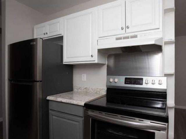 Courtyards Apartments 1 Bedroom Apartment for Rent at 2119 Lumpkin Rd, Augusta, GA 30906 Richmond Hill