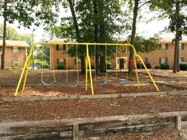 Courtyards Apartments 1 Bedroom Apartment for Rent at 2119 Lumpkin Rd, Augusta, GA 30906 Richmond Hill