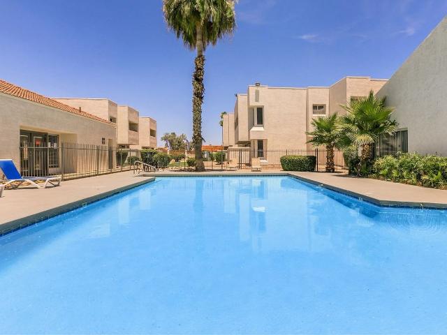 Cove on 44th 1 Bedroom Apartment for Rent at 4030 N 44th Ave, Phoenix, AZ 85031