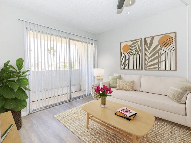 Cove on 44th 1 Bedroom Apartment for Rent at 4030 N 44th Ave, Phoenix, AZ 85031