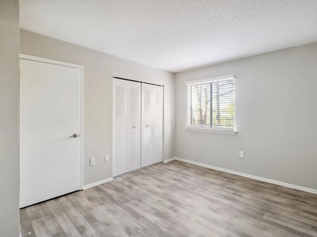 Cove at Fairforest Apartments 3 Bedroom Apartment for Rent at 105 Cavalier Dr, Greenville, SC 29607 Pleasantburg