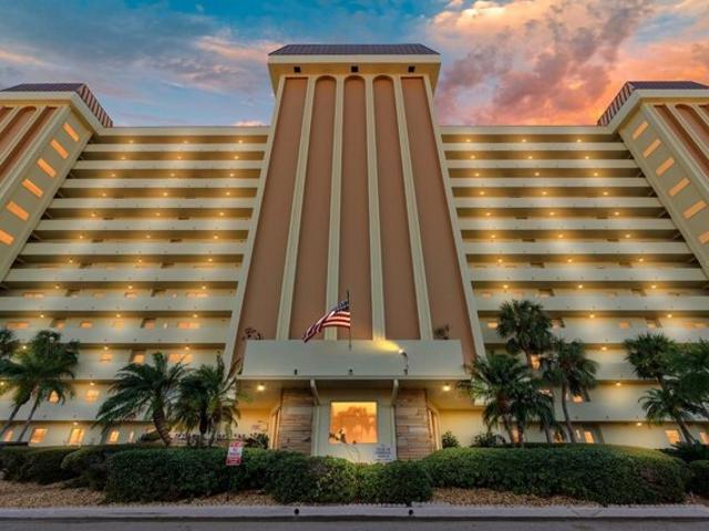 Cove Cir Apt,saint Petersburg, Condo For Sale