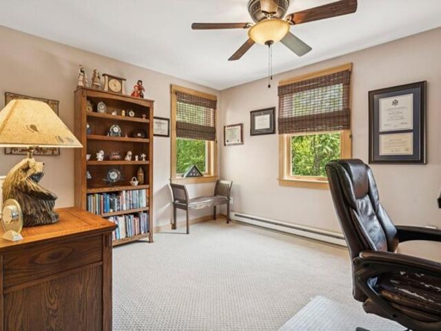 Cove Dr, Grantham, Home For Sale