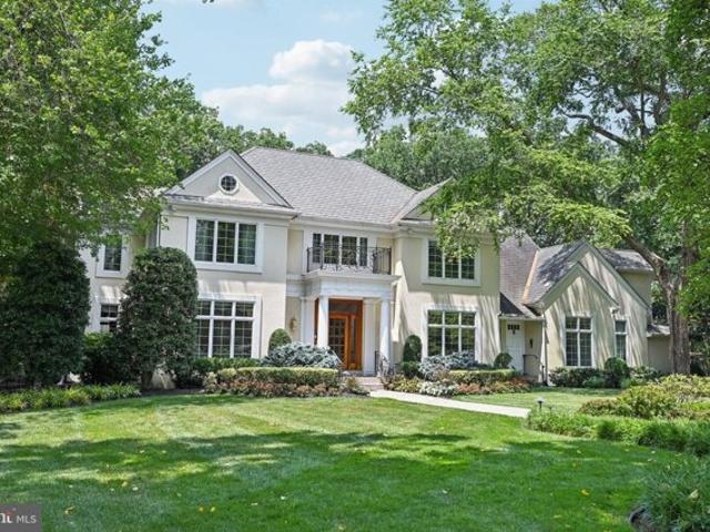 Cove Rd, Moorestown, Home For Sale