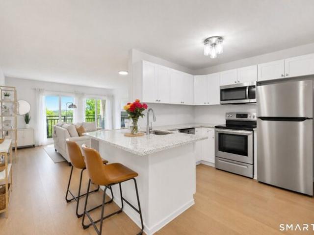 Cove Rd Unit C, Stamford, Condo For Sale