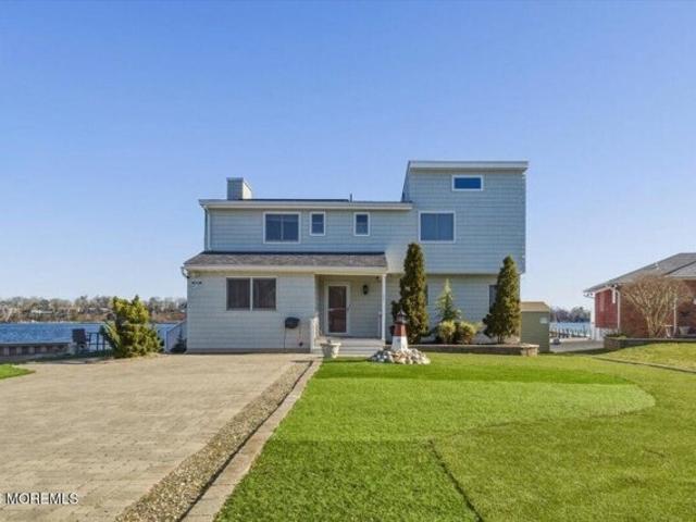 Cove Rd W, Bayville, Home For Sale