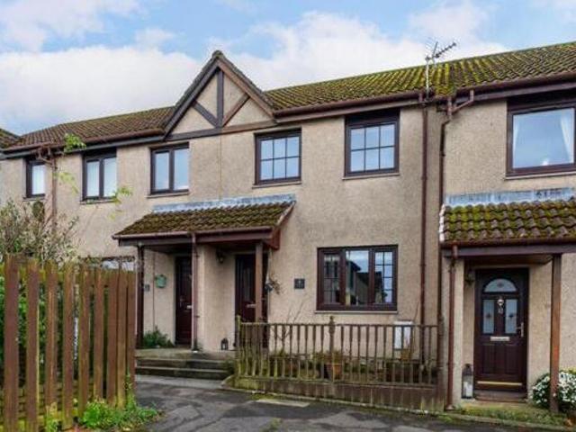 Covenanter Court, Falkland, 3 Bedroom Terraced